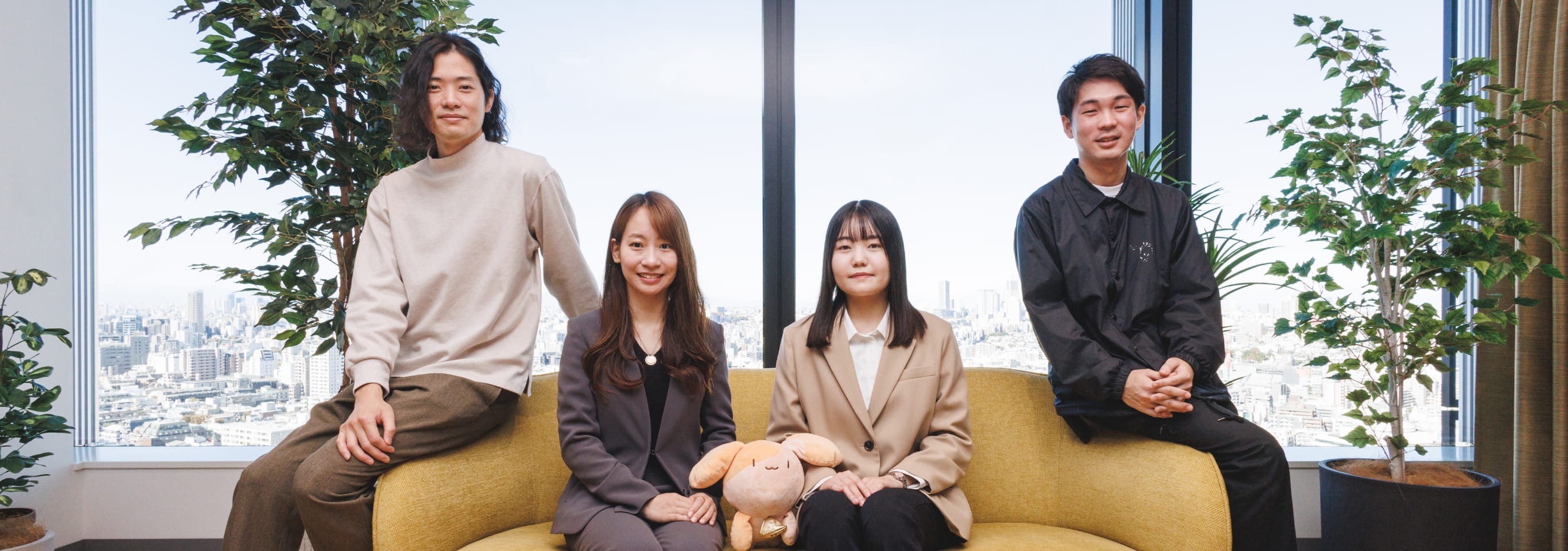 新卒入社社員座談会｜採用サイト｜インターネットイニシアティブ(IIJ)